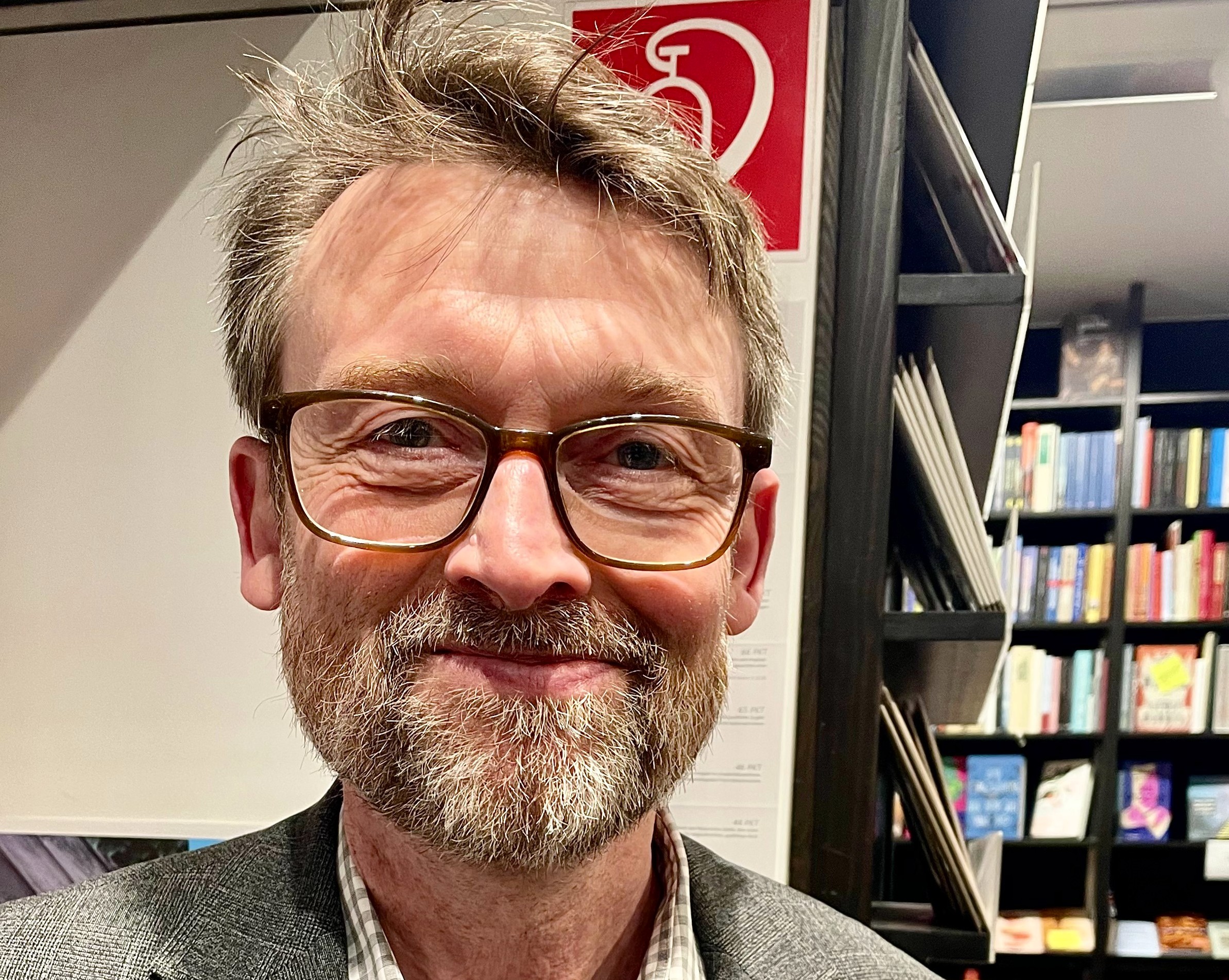 „Entzug“ von Christoph Peters ist eine Wucht: Der „sehr persönliche ...